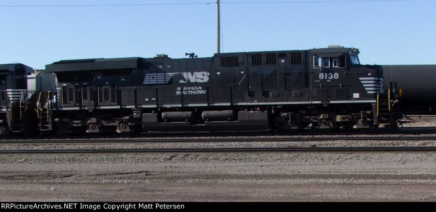 NS 8138